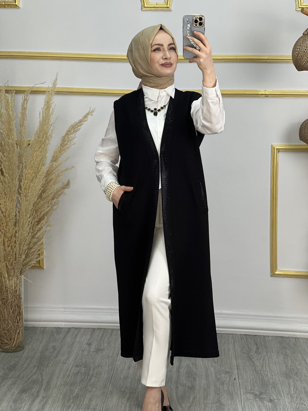 Zeynep Uzun Triko Yelek Siyah Modelleri En Uygun Fiyatlarla